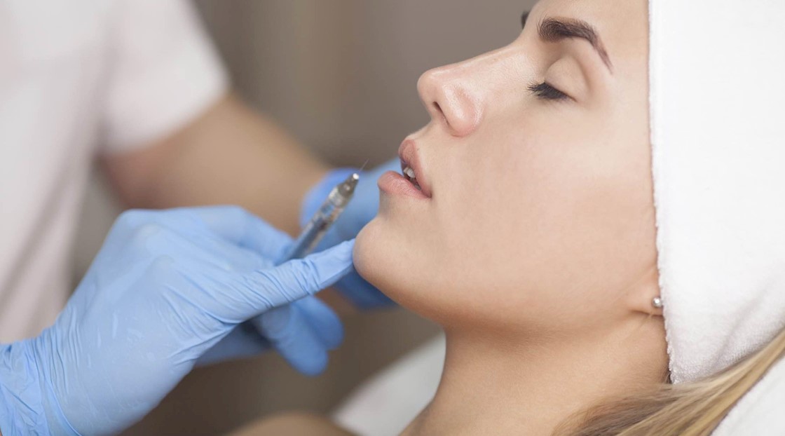 New study reveals who is administering botox and filler in UK clinics
